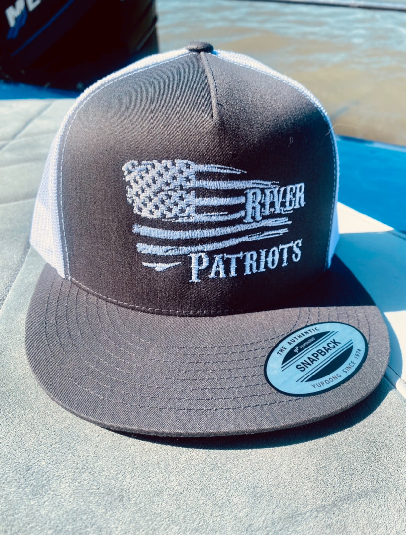 Grey and White Trucker Hat – River Patriots